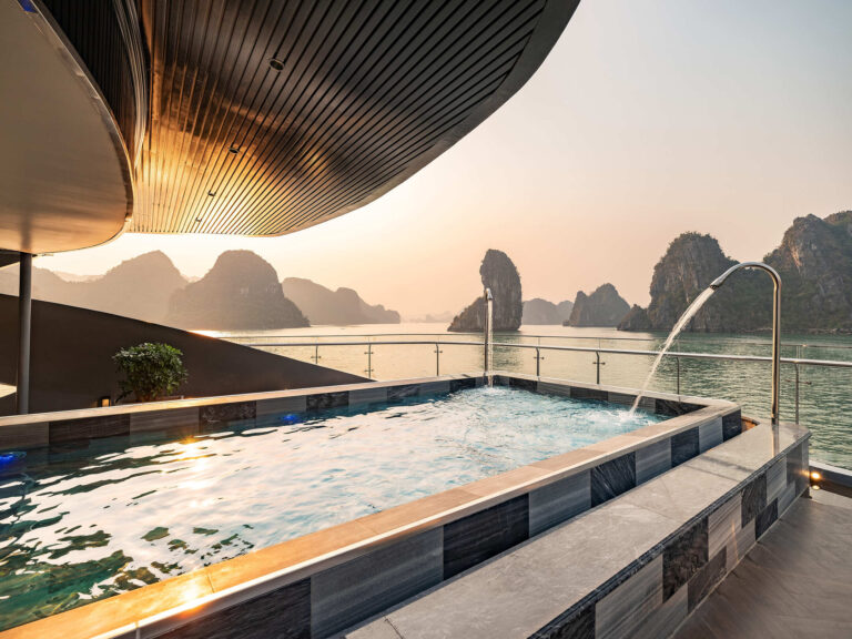 Rong May Glass Bridge: A Guide To Sapa's "Dragon In The Clouds ...